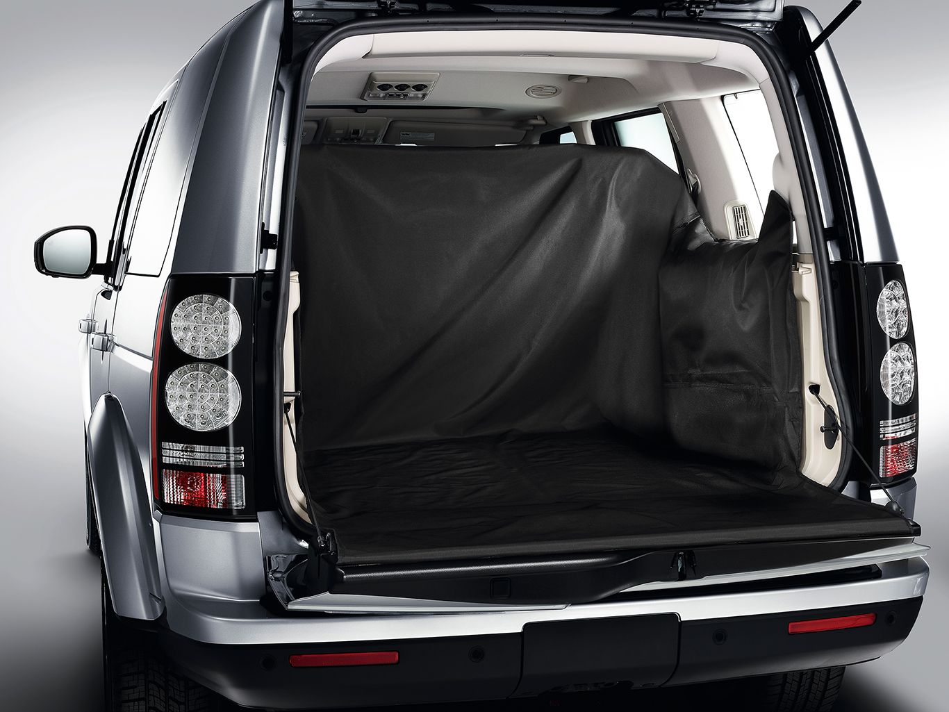 Land Rover Flexible Loadspace Protector | Land Rover Boot Mats | Park's ...