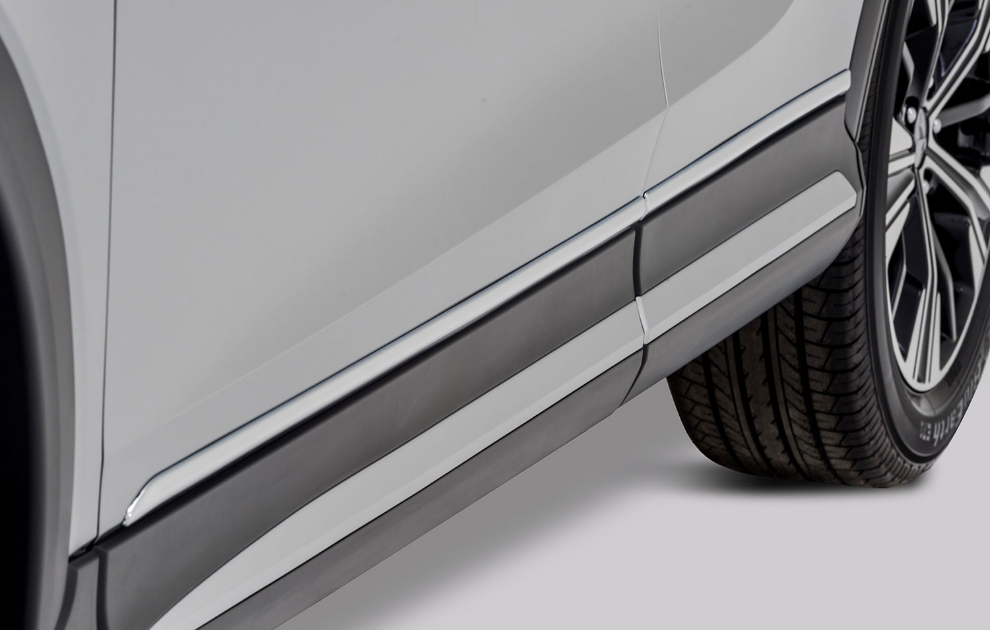 Mitsubishi Side Moulding Set | Mitsubishi Exterior Styling | Park's Store